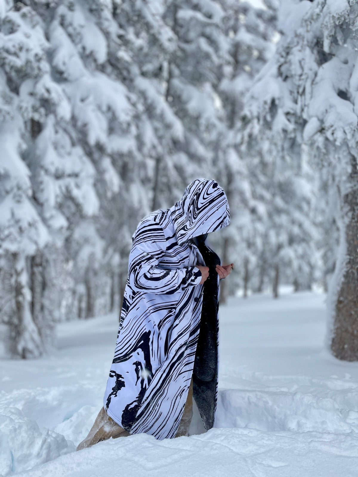Retro Electro Dream Cloak - Electro Threads