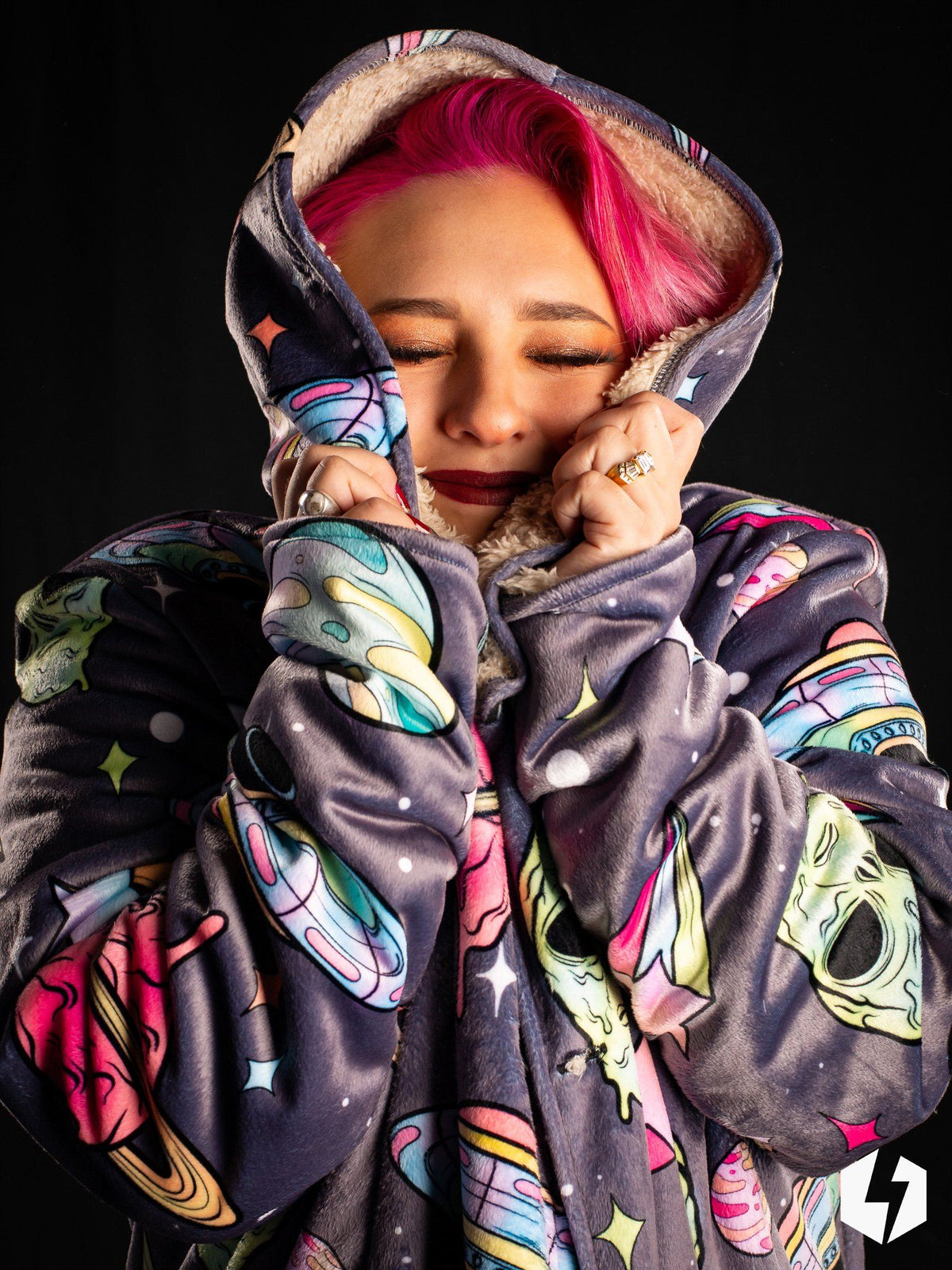 Alien Drip Dream Cloak - Electro Threads